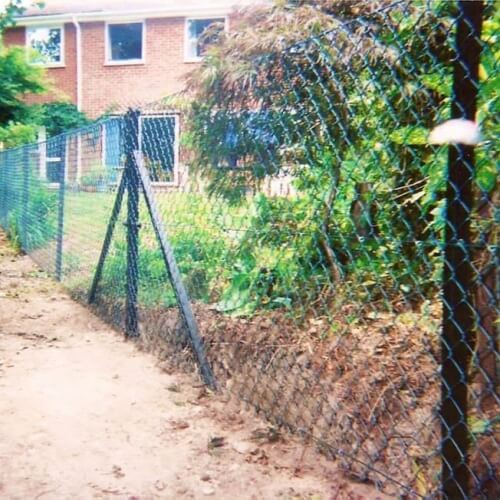 Black Angle Iron Posts For Chain link – Crestala Fencing Centre