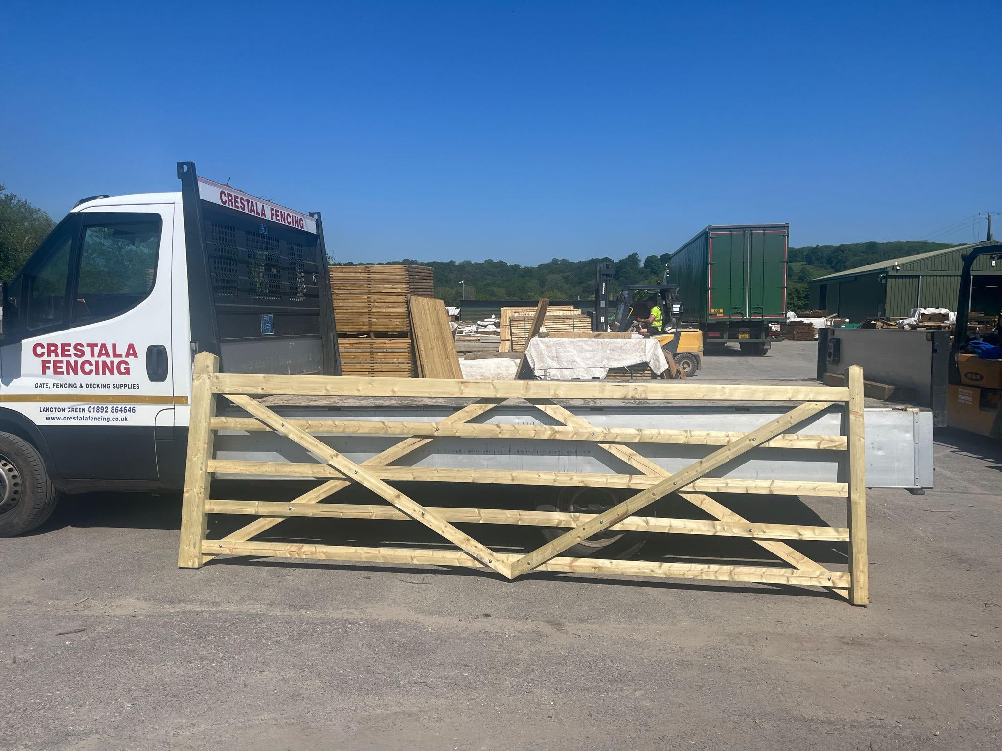 Somerfield 5 bar Gate for Driveways and Fields – Crestala Fencing Centre