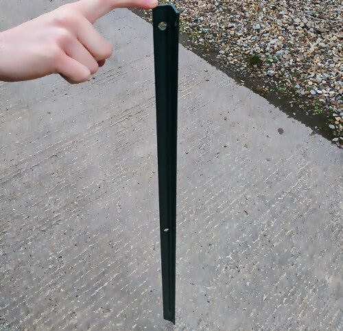 Green Angle Fence Stakes – Crestala Fencing Centre
